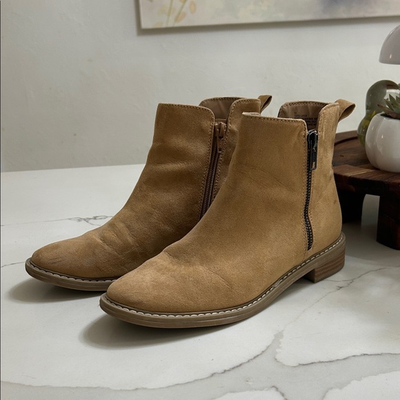 Universal Thread | Shoes | Universal Thread Light Brown Ankle Booties ...